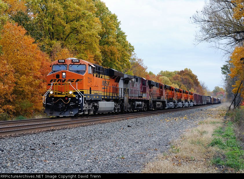 BNSF 7214 leads Westbound CSX Q393 at MT 106.8 on track number one